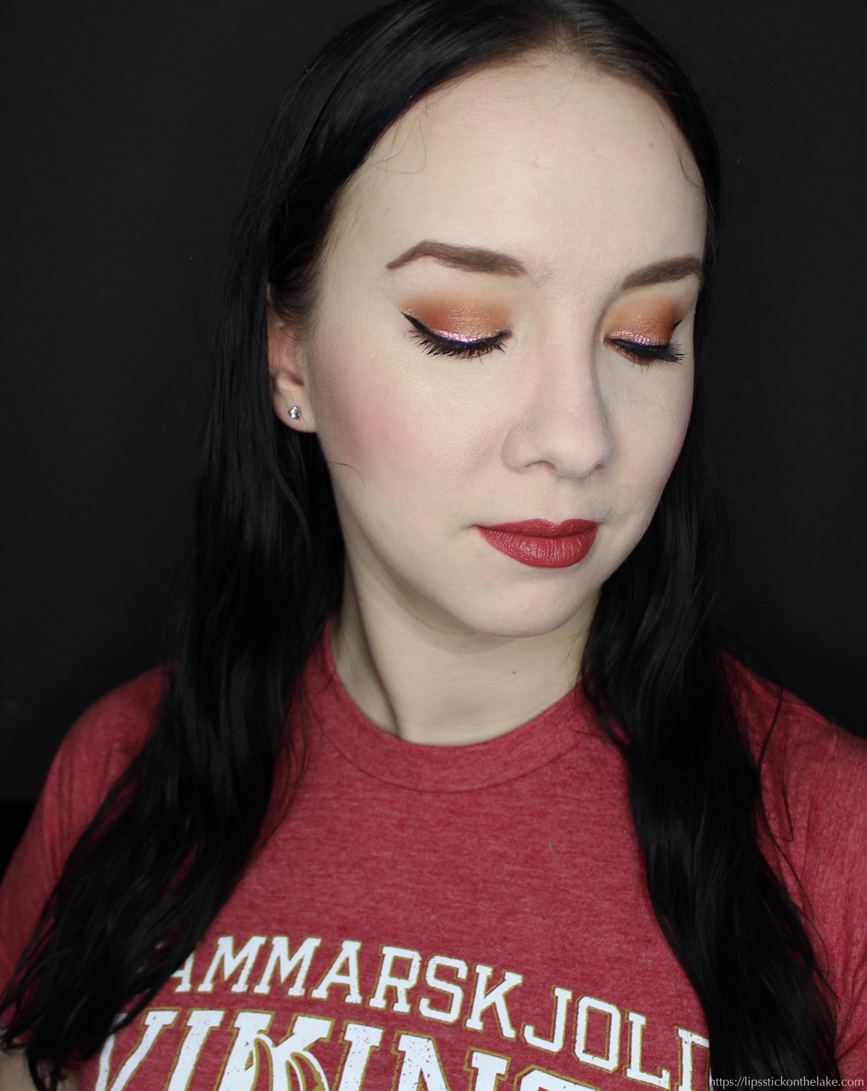 Red & Gold Makeup Look | Lipstick on the Lake